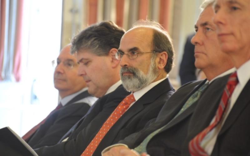 Secretaries Salazar and Chu Convene Meeting on Strengthening Deepwater ...