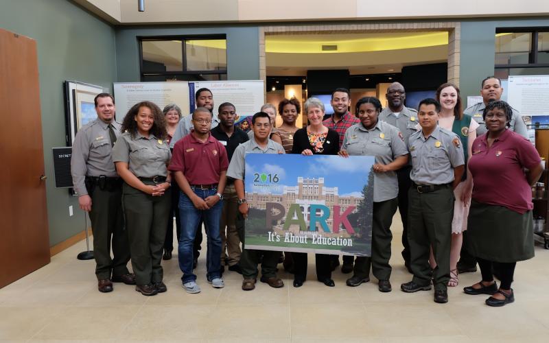 Commemorating Little Rock: Secretary Jewell meets with members of the ...