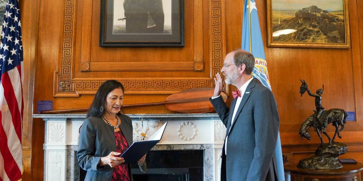David Applegate Sworn In as Director of the U.S. Geological Survey | U ...